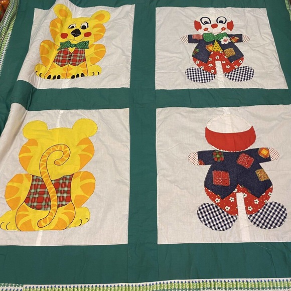 Handmade | Bedding | Vtg Quilt Embroidered Circus Clown Twin Blanket ...
